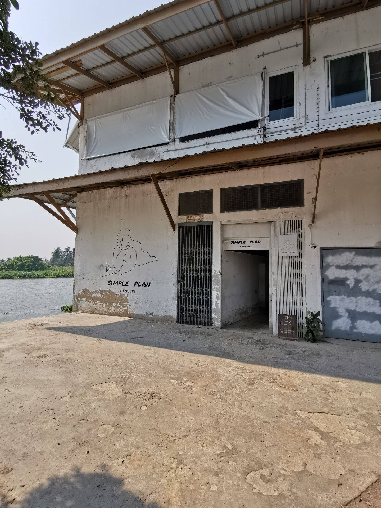 รีวิว Simple Plan x River นครชัยศรี - คาเฟ่ริมแม่น้ำ สวยแปลกตา บรรยากาศ ดี เปิดแค่เสาร์ -อาทิตย์