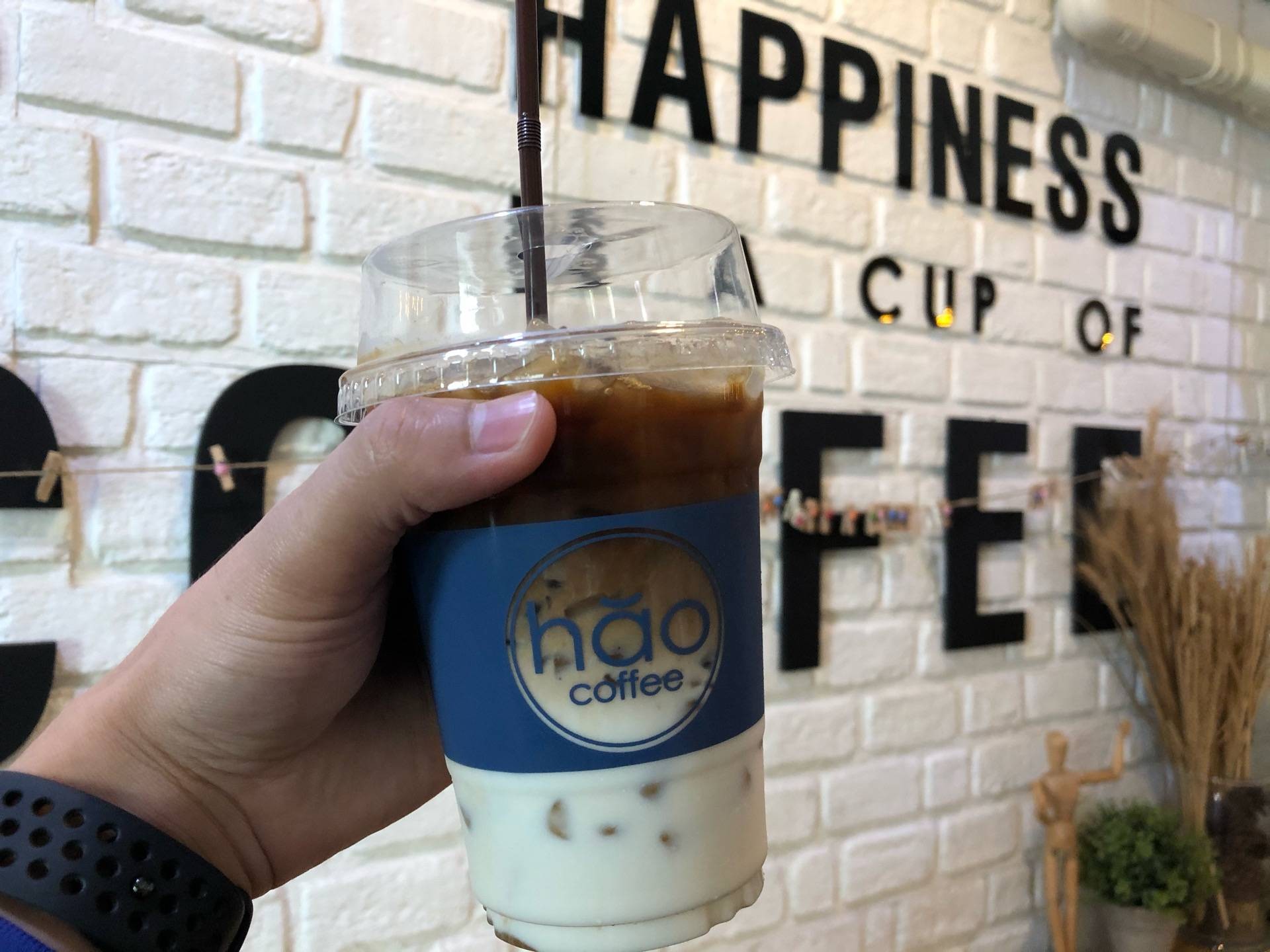 รีวิว กาแฟสด hao coffee - กาแฟอร่อย ราคาไม่แพง มีโมเดลให้ดู