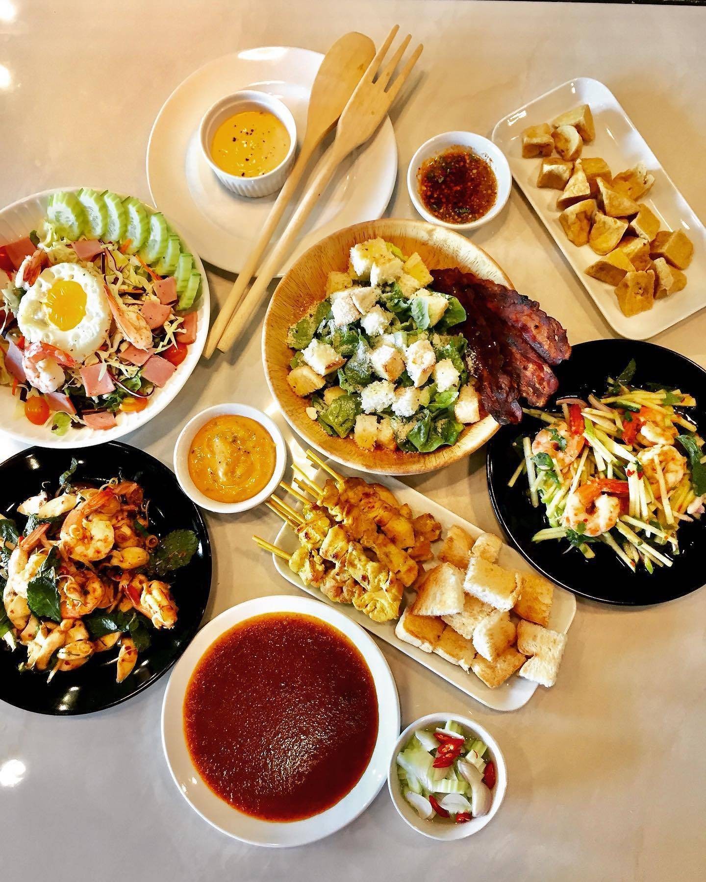 ร้าน Sit 'n Sip cafe' ABAC bangna | รีวิวร้านอาหาร - Wongnai