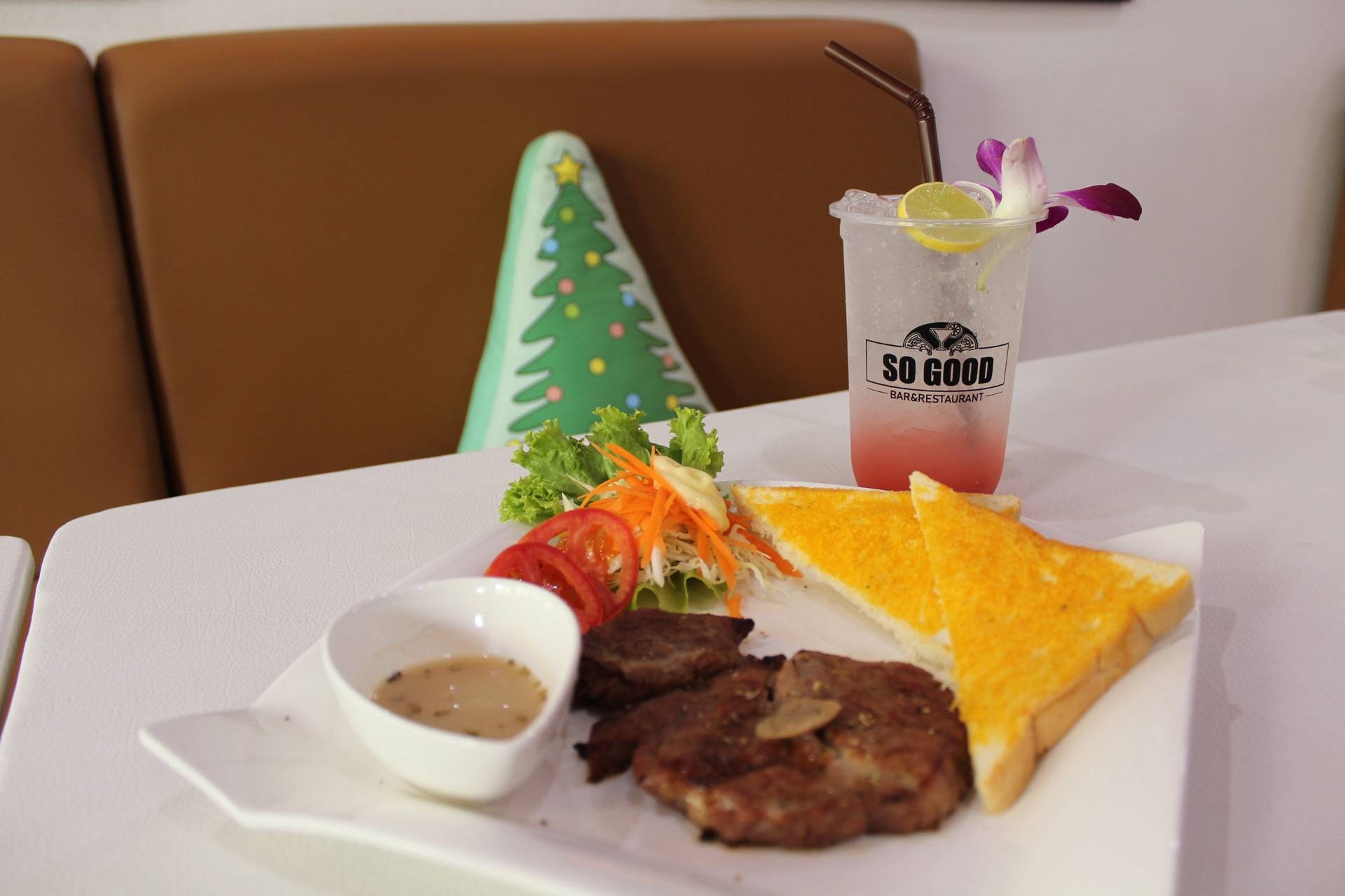 รีวิว So good bar & restaurant - ชุดคอมโบคือดีมากเว่อ แค่ 79 บาทได้เมนู ...