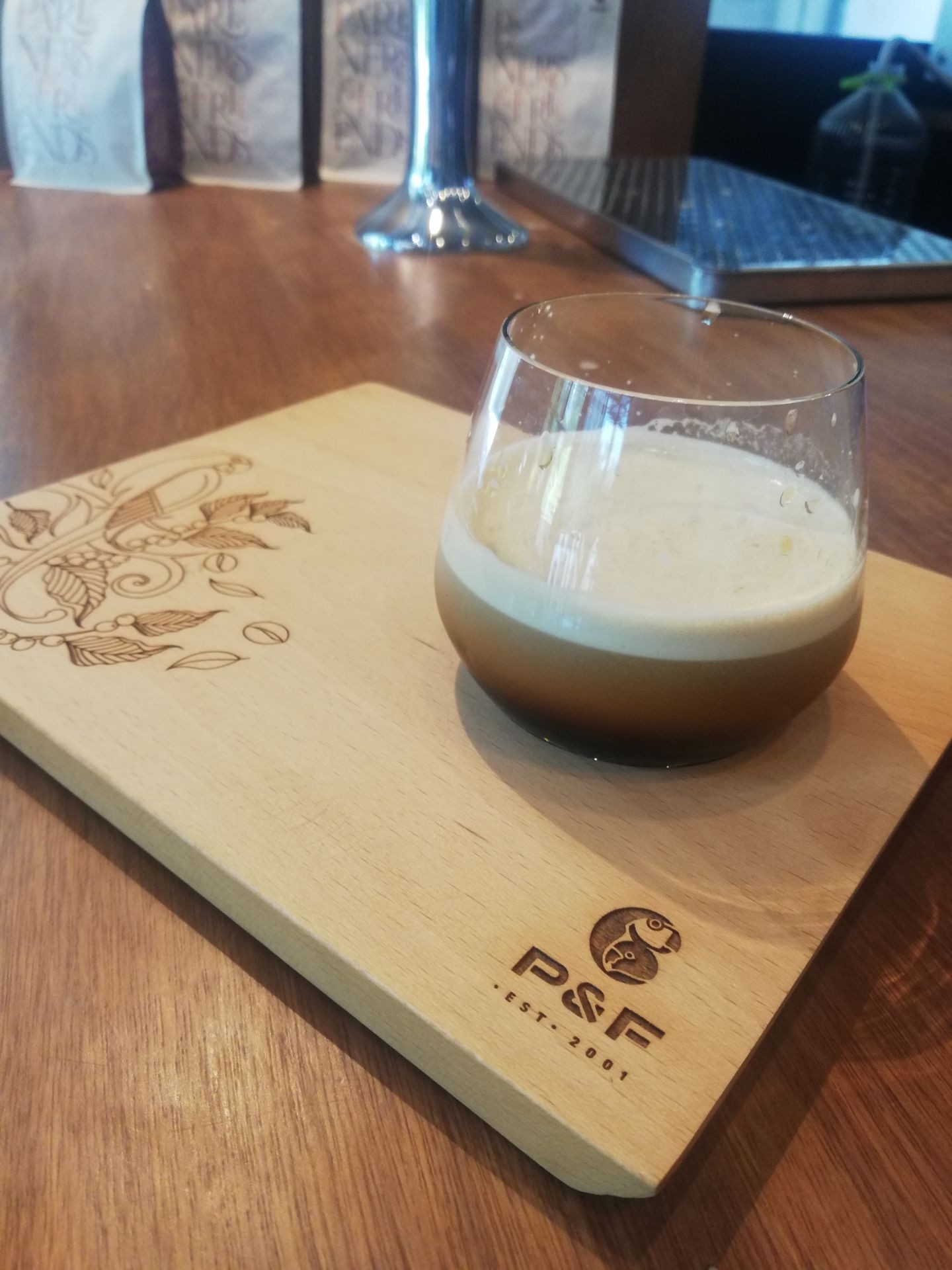 รีวิว P&F Coffee - ทำกาแฟแบบซื่อตรงในรสชาติกาแฟแท้ๆ Supplierมือเก๋า ...