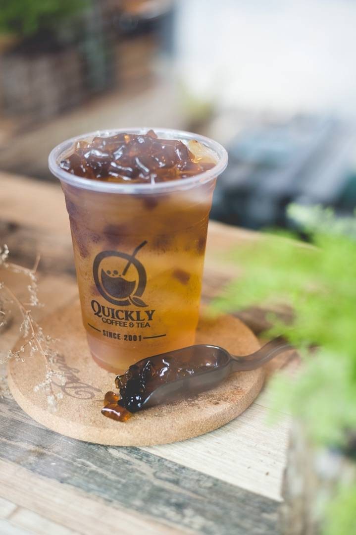 [รีวิว] ร้าน Quickly Coffee & Tea ท่าเรือวังหลัง | เมนูแนะนำ รูปภาพ ...