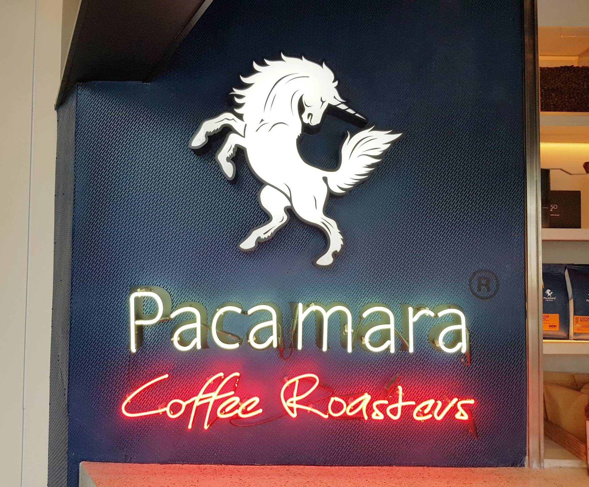 รีวิว PACAMARA Velaa Sindhorn Village Langsuan - แวะซื้อขนมง่ายๆที่ ...