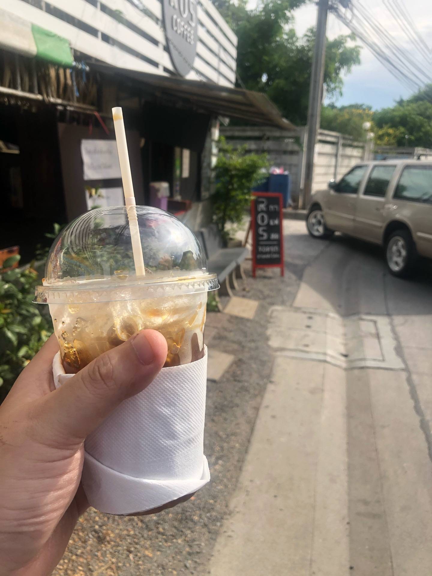 รีวิว ROS COFFEE 9 - วันนี้ได้ ดื่ม เมล็ดจากโคลัมเบีย สดชื่น - Wongnai
