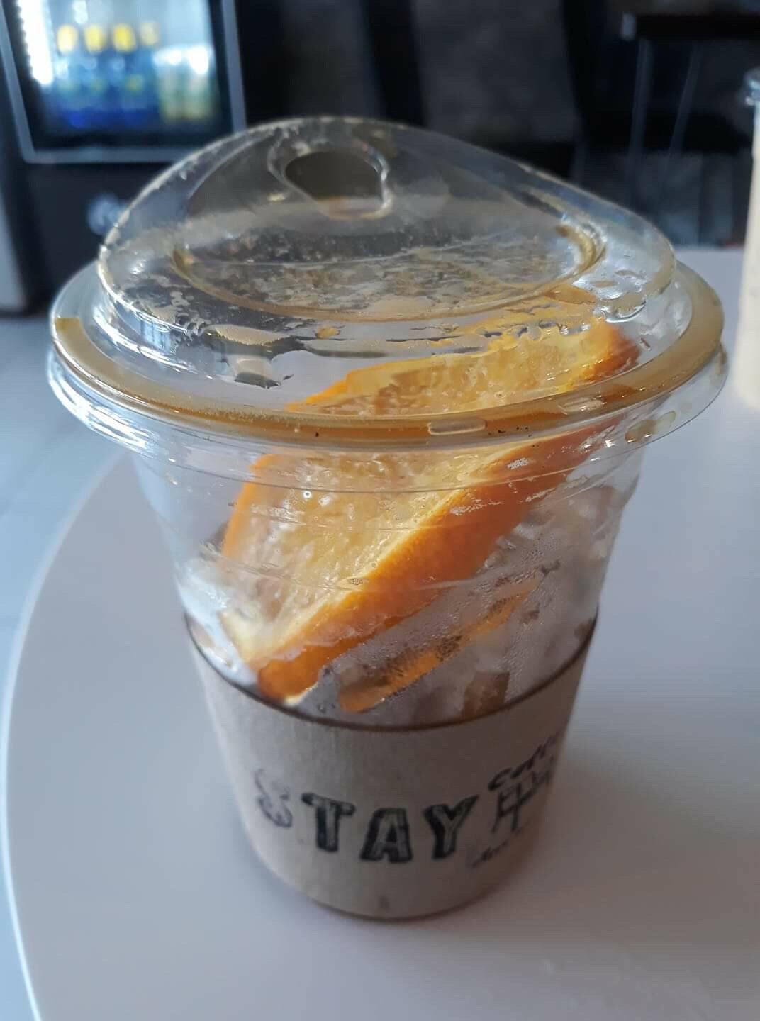 รีวิว Stay Coffee แฮปปี้แลนด์ - กาแฟอร่อยค่ะ. บรรยากาศน่านั่ง แต่ตอนนี้ ...