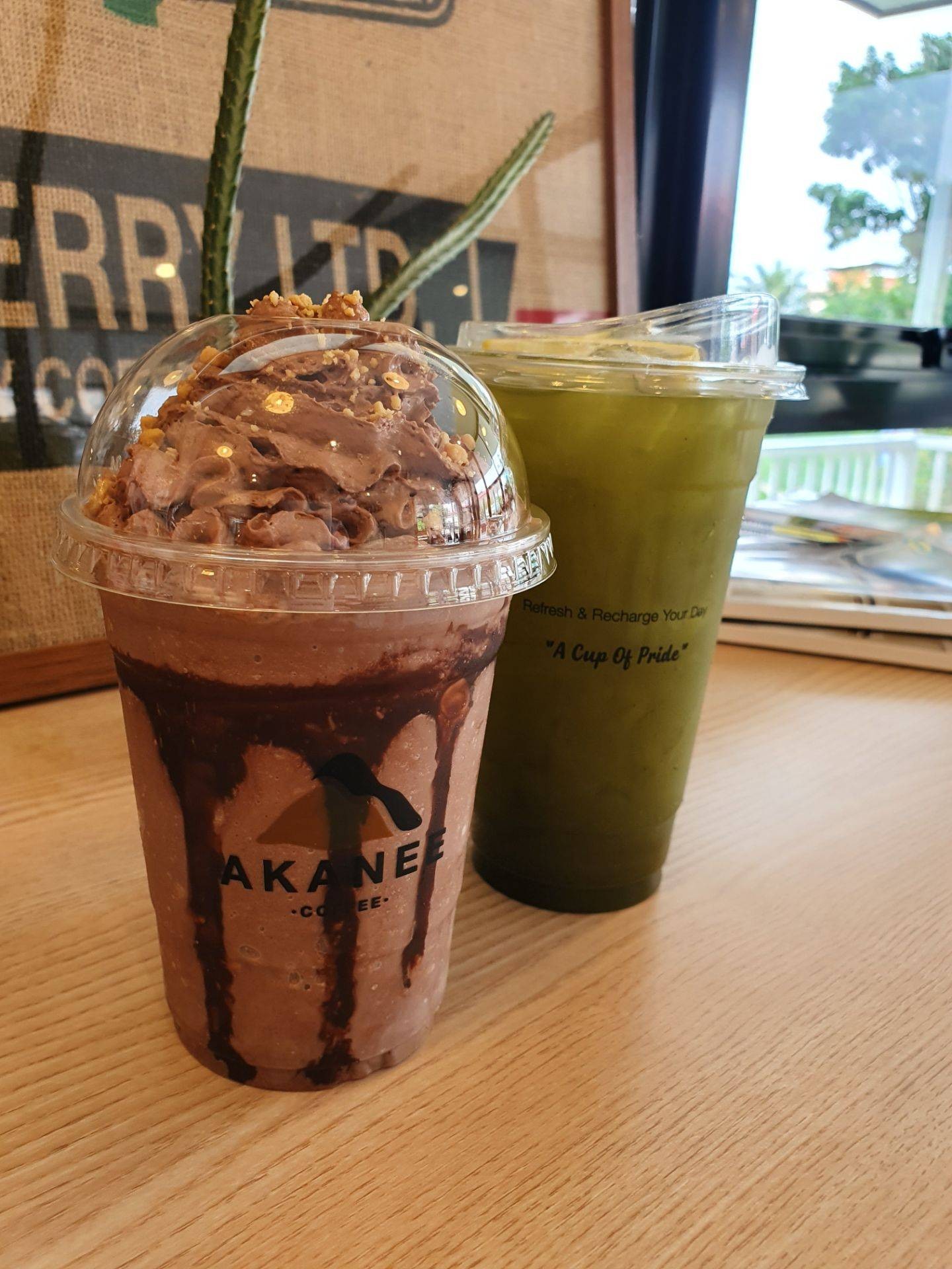 ร้าน Akanee Coffee.Bangpra บางพระ | รีวิวร้านอาหาร