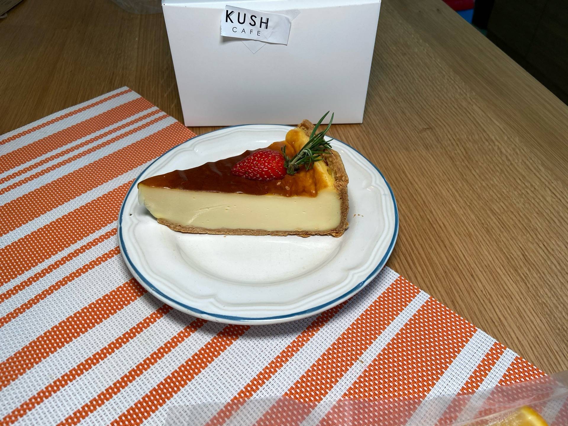 รีวิว Kush Cafe & Bacaro นางลิ้นจี่ - ร้านสวยกาแฟดี