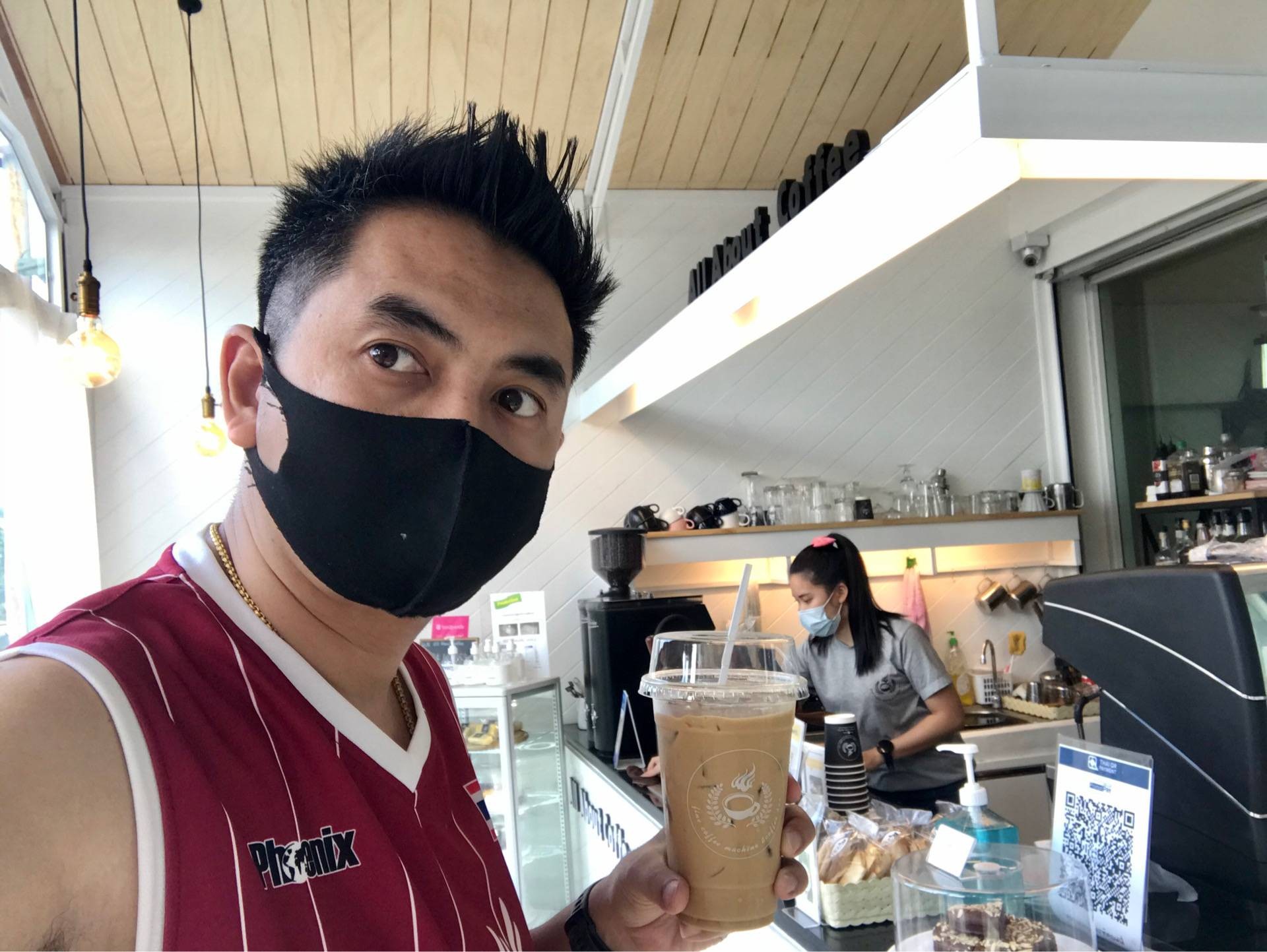 รีวิว All About Coffee เชียงใหม่ แม่เหียะ - กาแฟตอนบ่ายๆ