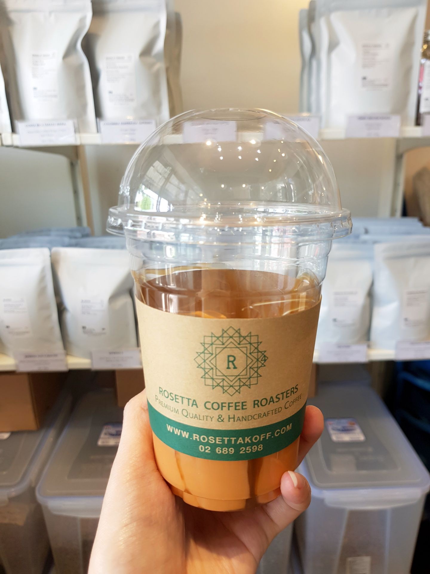 รีวิว Rosetta Coffee เจริญกรุง - ชานมคาราเมลที่ Rosetta