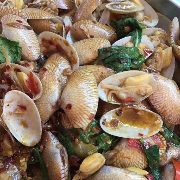 รูป ร้านอาหารนัดพบ ถนนพิบูลสงคราม