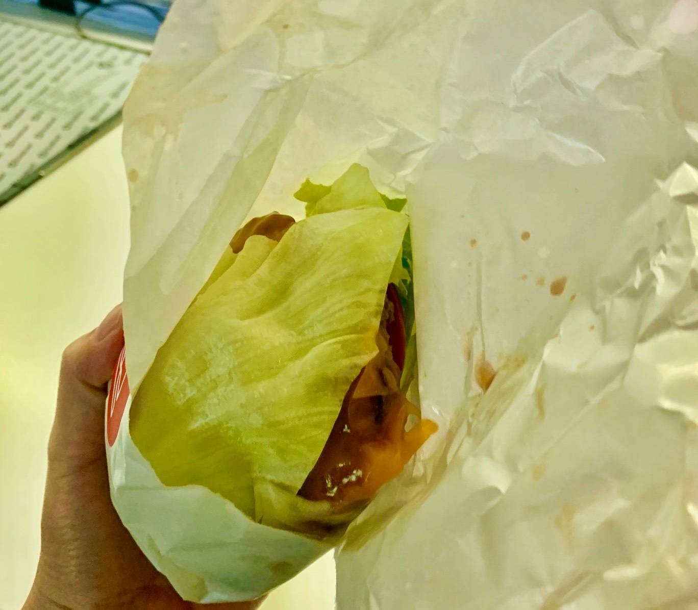 รีวิว Burger X @EMPORIUM - ใครยังไม่เคยลองห้ามพลาดเลยนะคะ 🤟🤟🤟