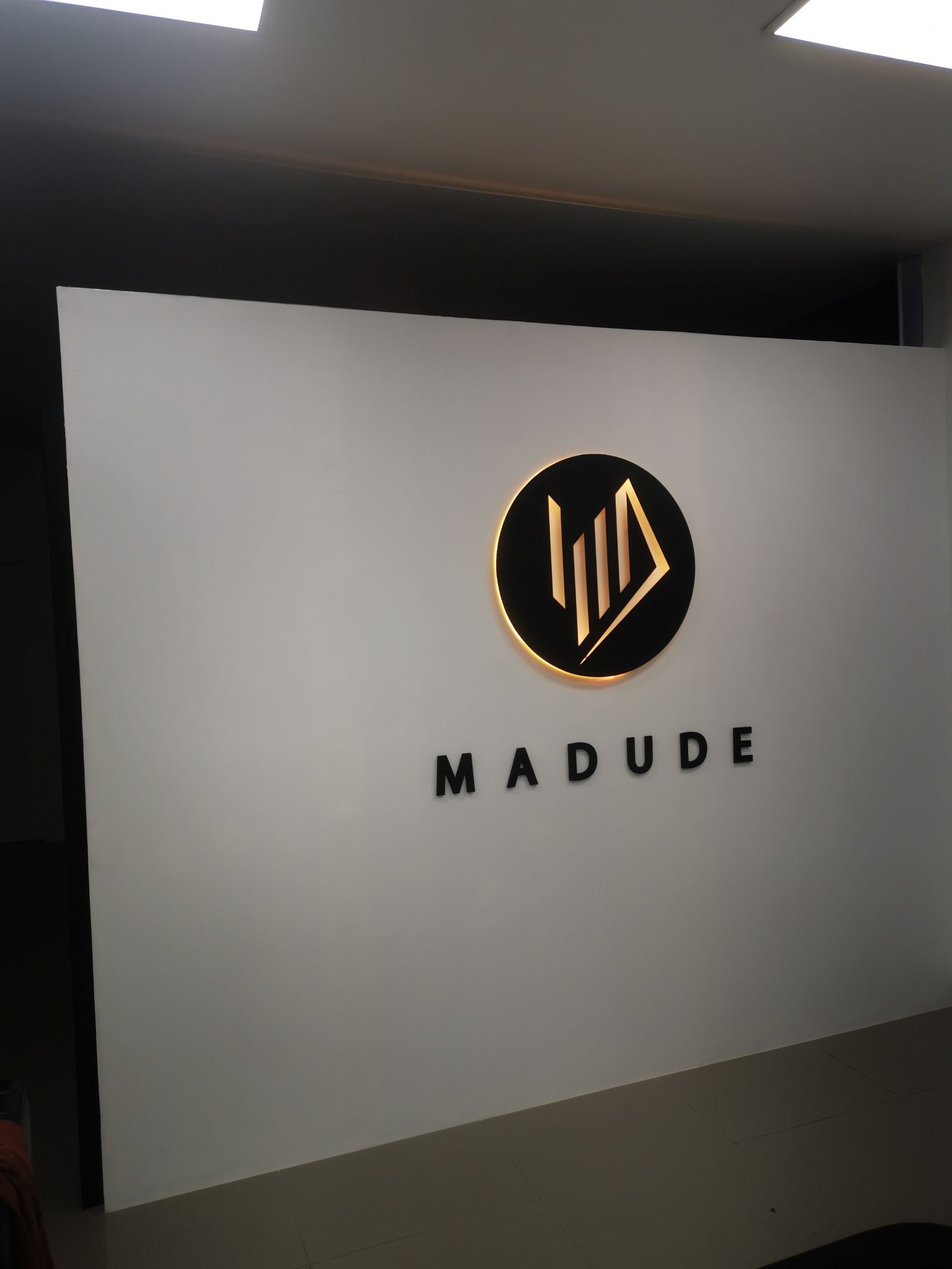 รีวิว Madude - Old school barbershop - Wongnai