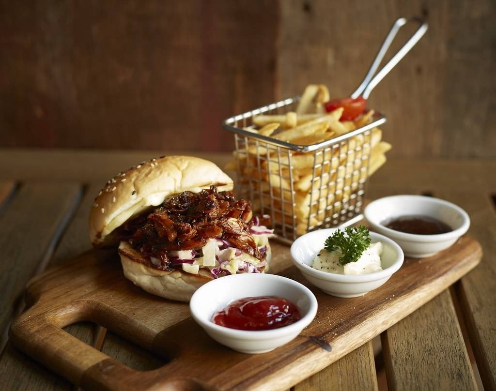 Veganerie Silom Silom Complex ชั้น B - สั่งอาหารเดลิเวอรี | Wongnai x ...