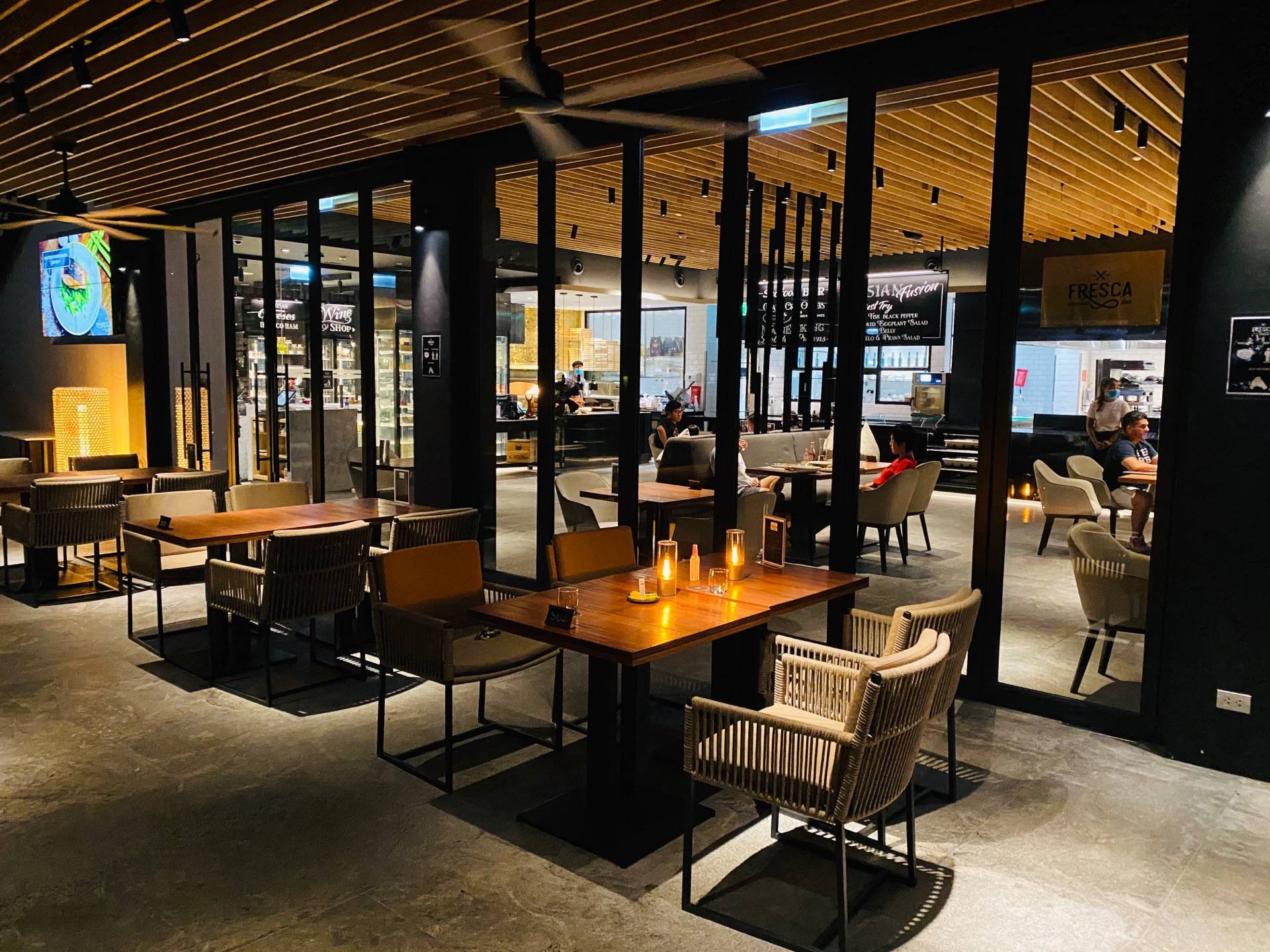 รีวิว Fresca Kitchens & Deli - Fresca Kitchen & Deil