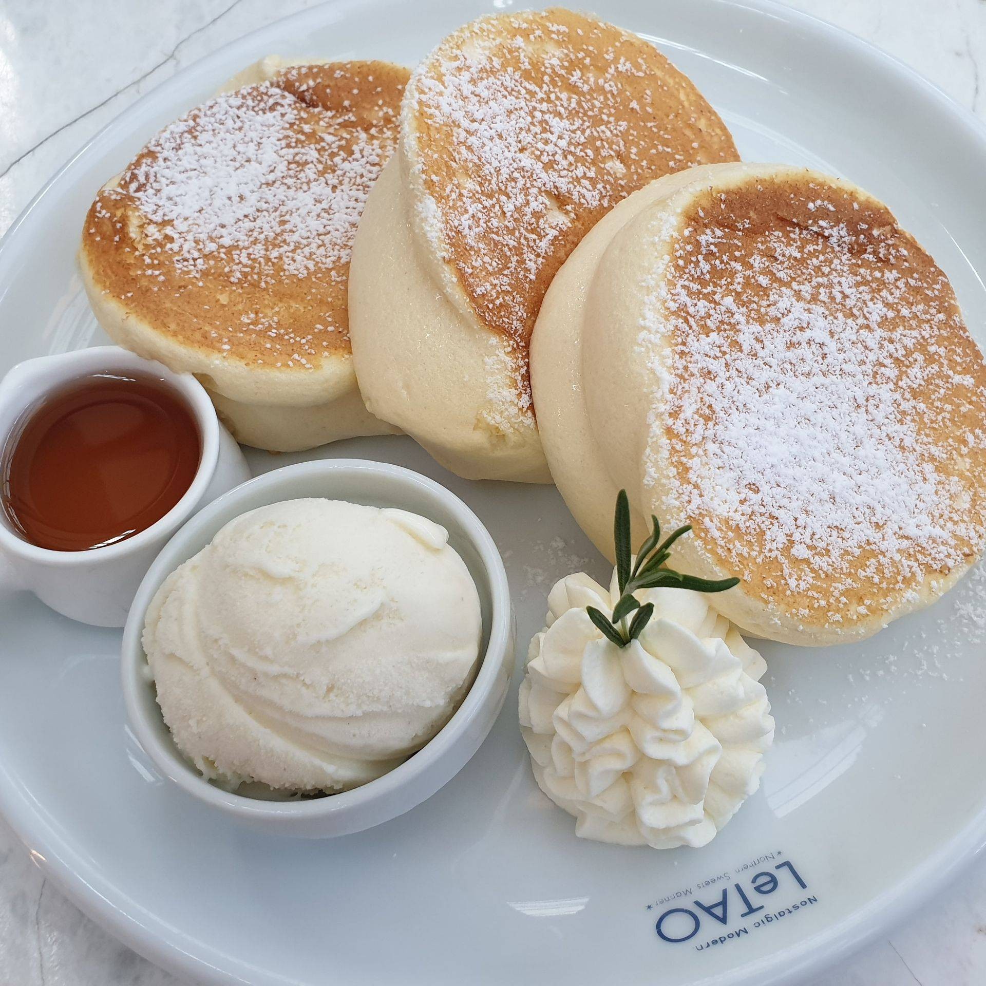 รีวิว LeTAO Central World - Hokkaido Pancake ♡Oishiii