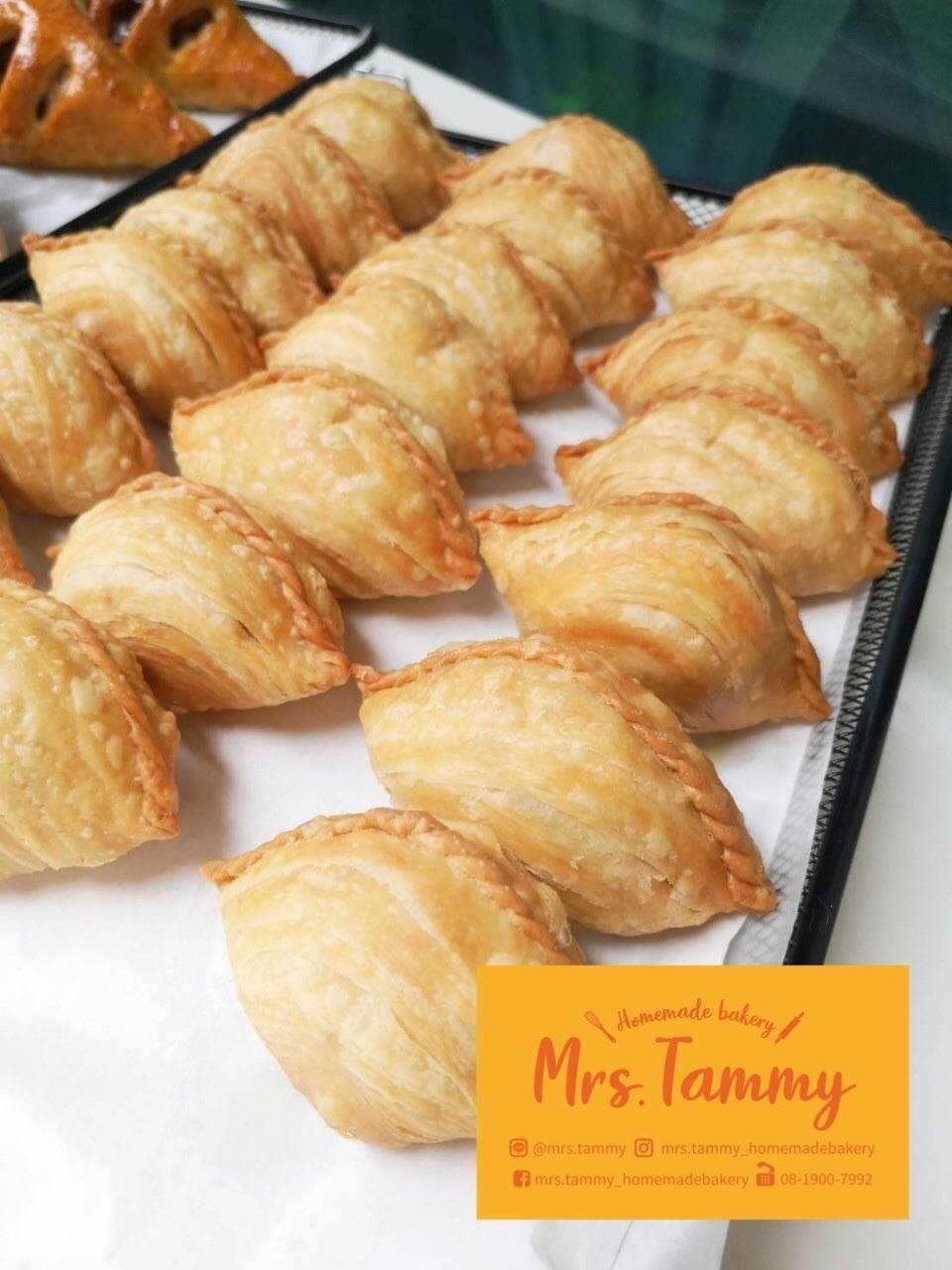 รีวิว Mrs_Tammy - กะหรี่พัฟ ทอดร้อนๆ พร้อมเสริฟ หอมเครื่องเทศ ไส้แน่น ...