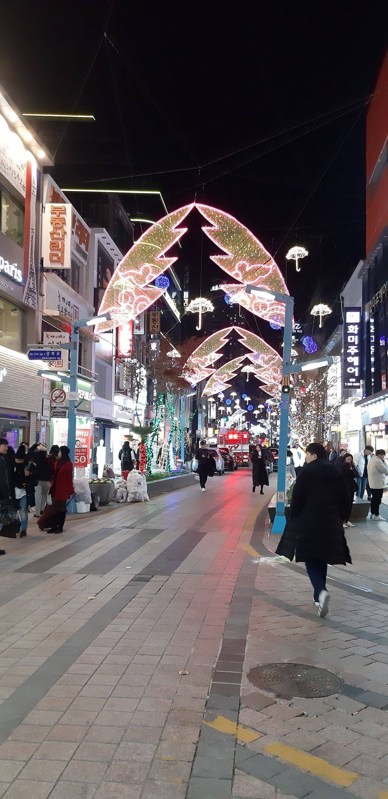 Nampodong Shopping Street - รีวิวสถานที่ท่องเที่ยว - Wongnai