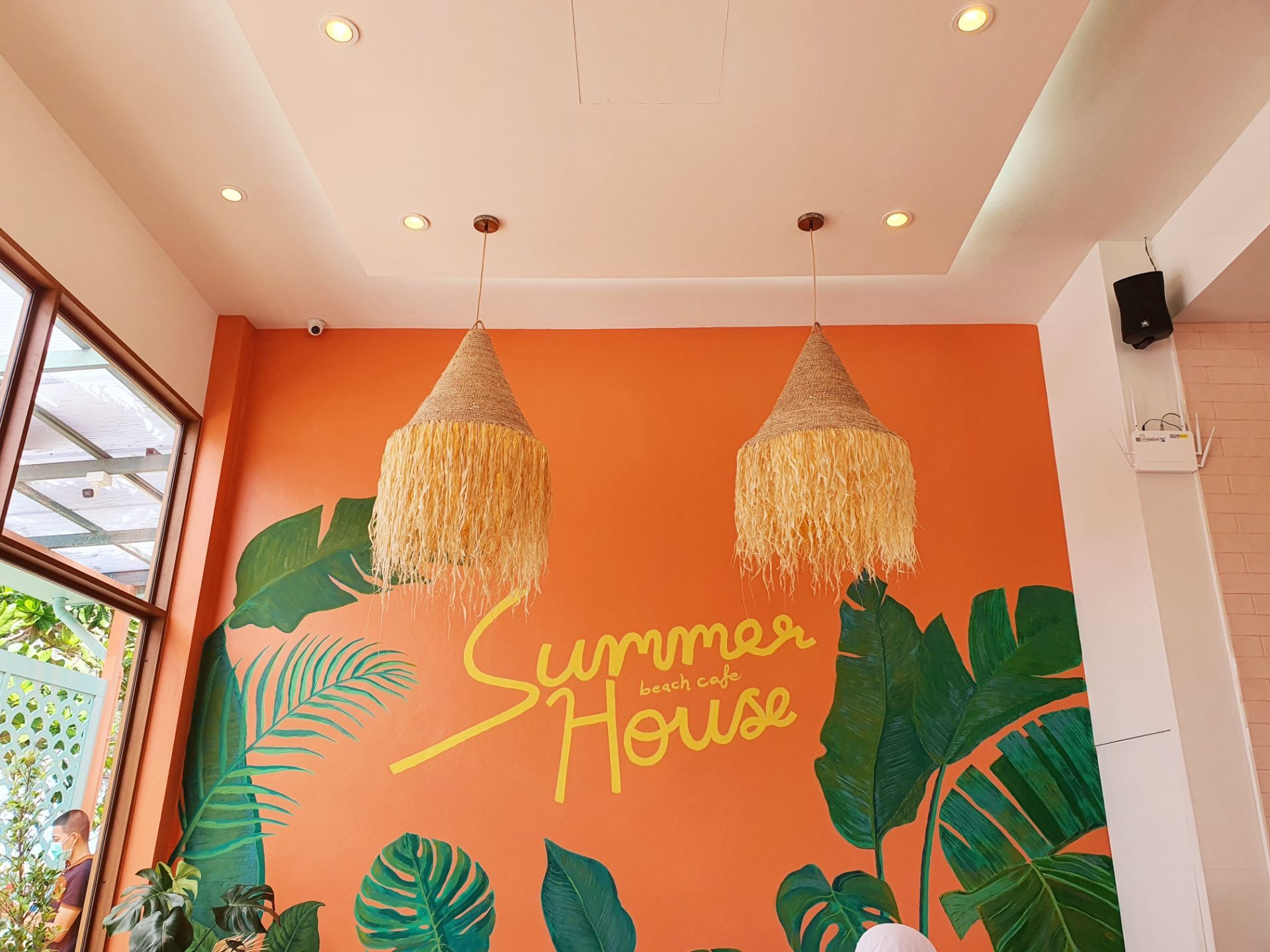 รีวิว Summer House Beach Cafe - summerมากแม่