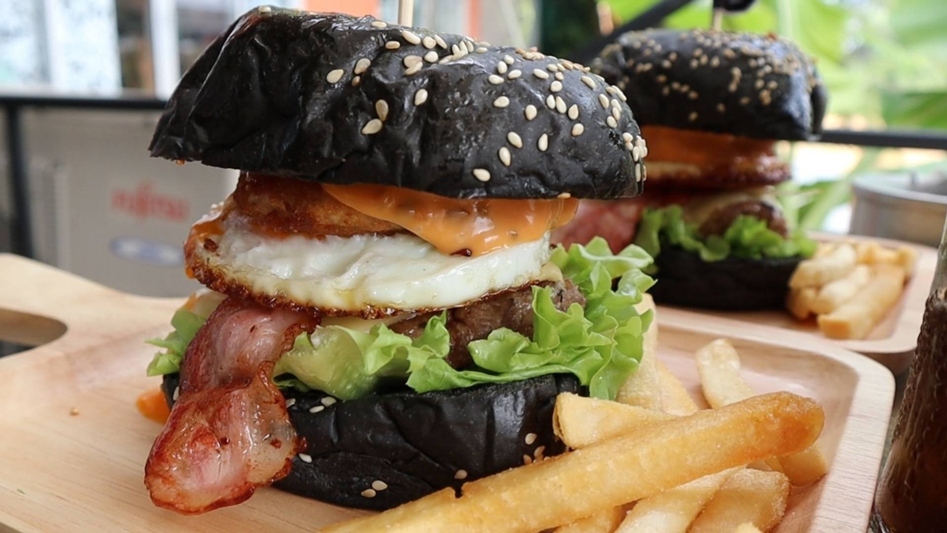 [รีวิว] ร้าน MOJO BURGER @Chatuchot | เมนูแนะนำ รูปภาพ ราคา - Wongnai