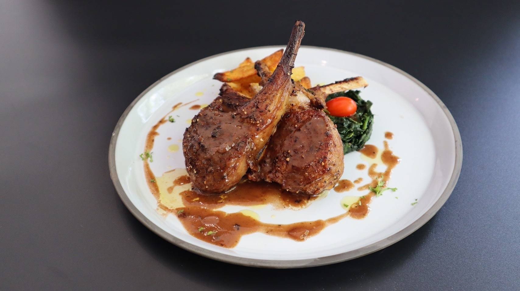 Lamb chop • image ร้าน Chef Jen