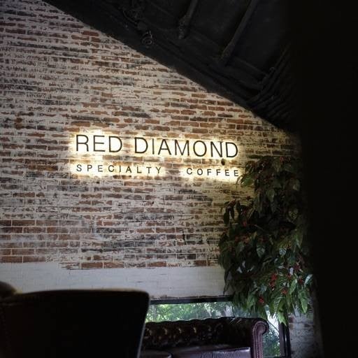 รีวิว Red Diamond Cafe โยธินพัฒนา - แหล่งกบดานดีๆนี่เอง คือดีมากกก
