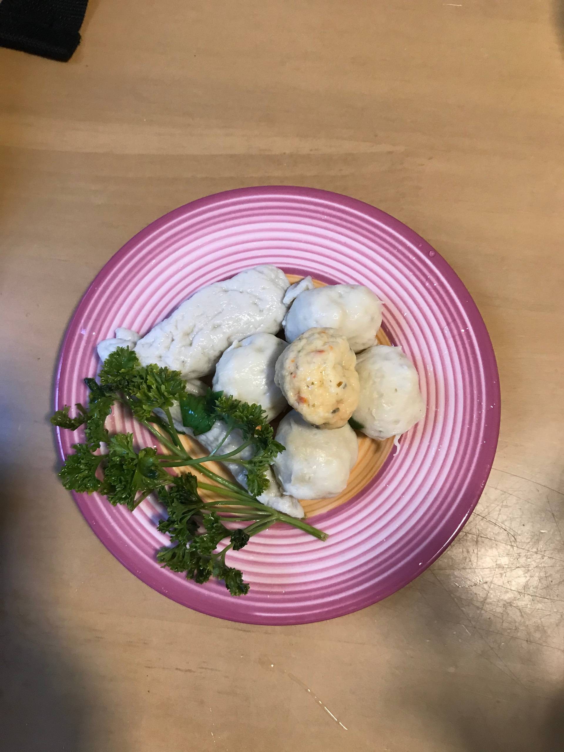 รีวิว ลูกชิ้นนึ่ง สมุนไพร Man Meatballs - อร่อยชวนทาน - Wongnai