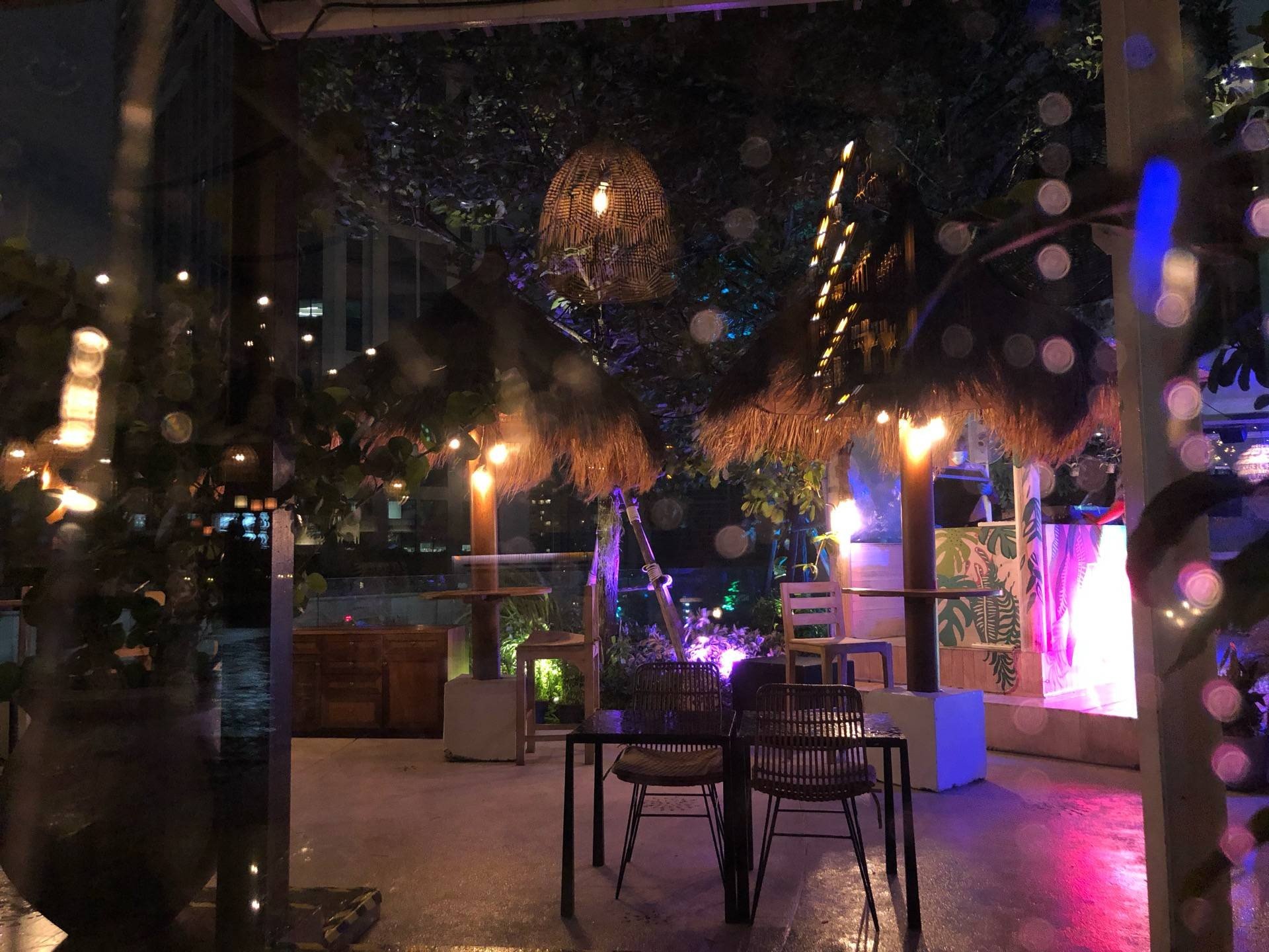 รูป Escape Bangkok Emquartier