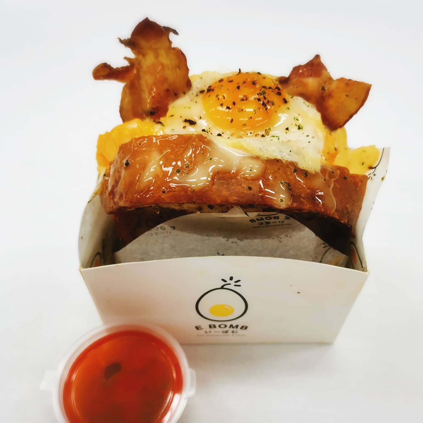 รีวิว EBOMB Egg Sandwiches & Fries Siam Square Block I - แซนด์วิช ชีส ...