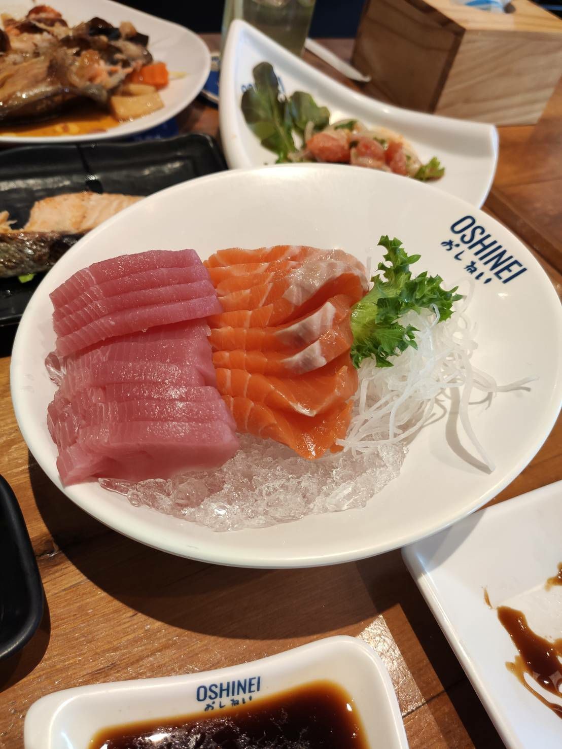 รีวิว โอชิเน Oshinei อุดรธานี - เด่นที่แซลมอน