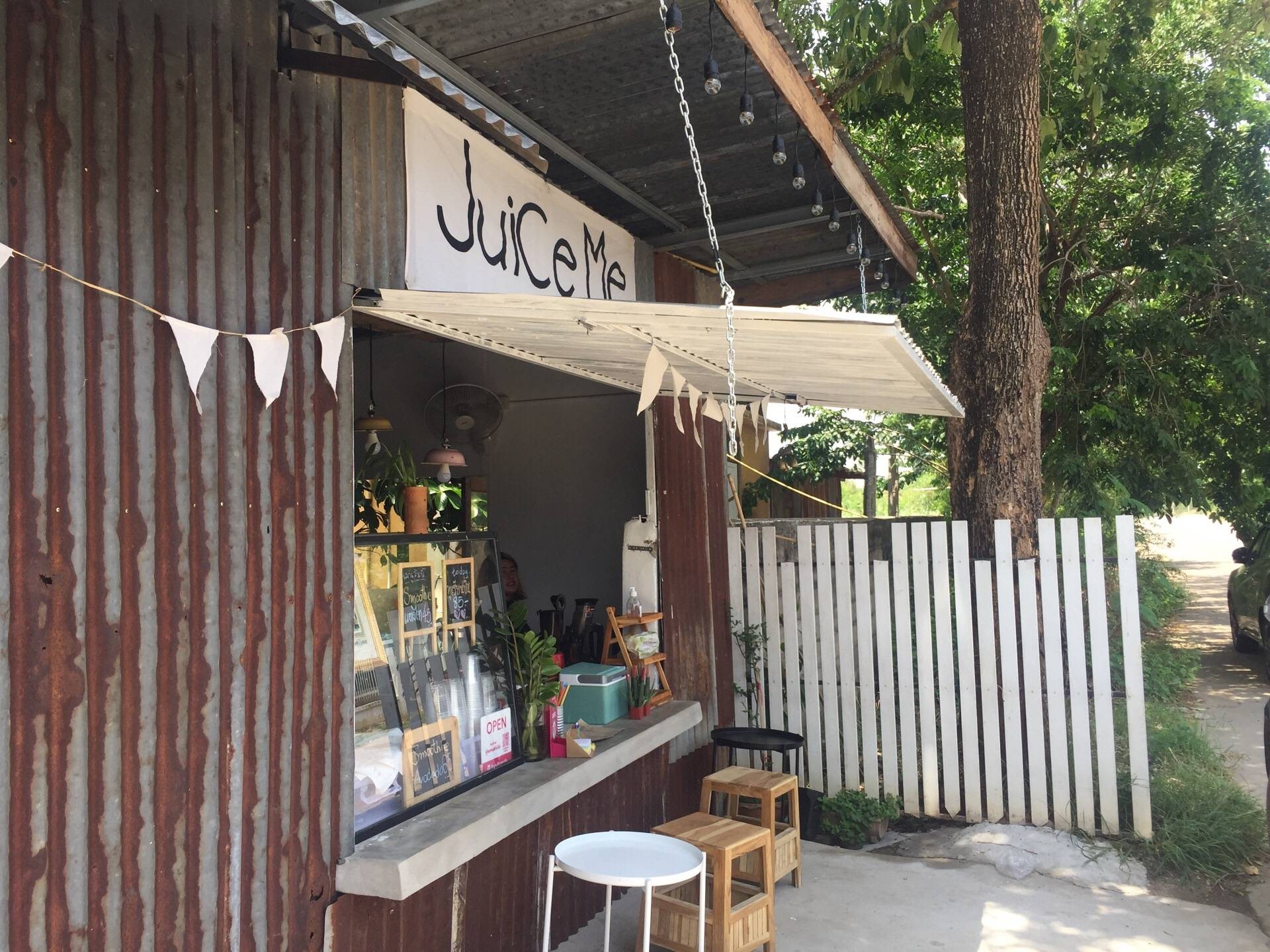 รีวิว Juice Me - เข้มข้น รสชาติดี แถมดีต่อสุขภาพ(อีกด้วย)