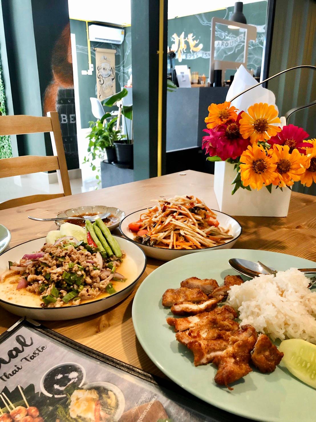 รีวิว Si’pa Shabu ศิลปากร - อาหารคัดสรรวัตถุดิบดีหมูอร่อยมาก เครื่อง ...