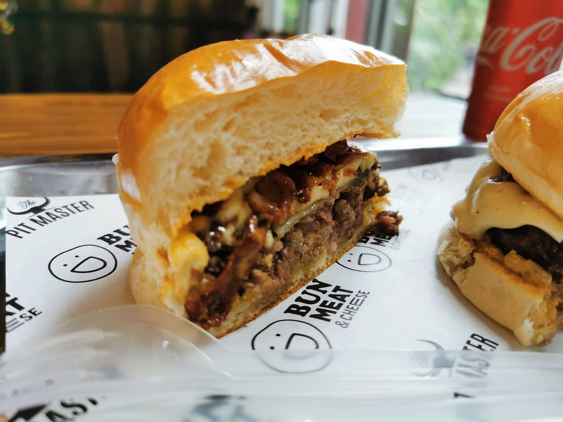 Homeburg Prototype #1 ร้าน Bun Meat and Cheese The Commons Saladaeng ...