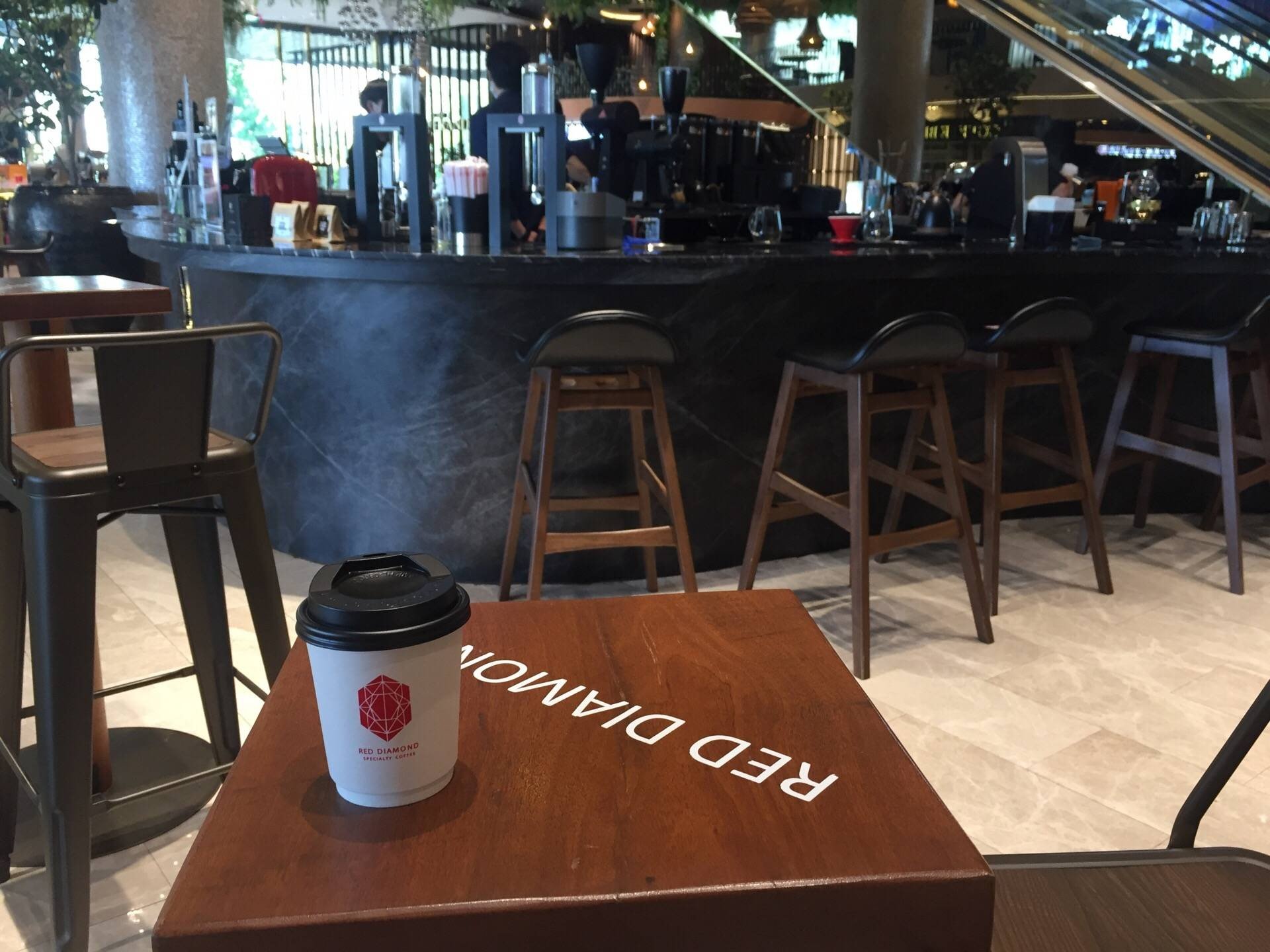 รูป Red Diamond Cafe ทองหล่อ - Wongnai