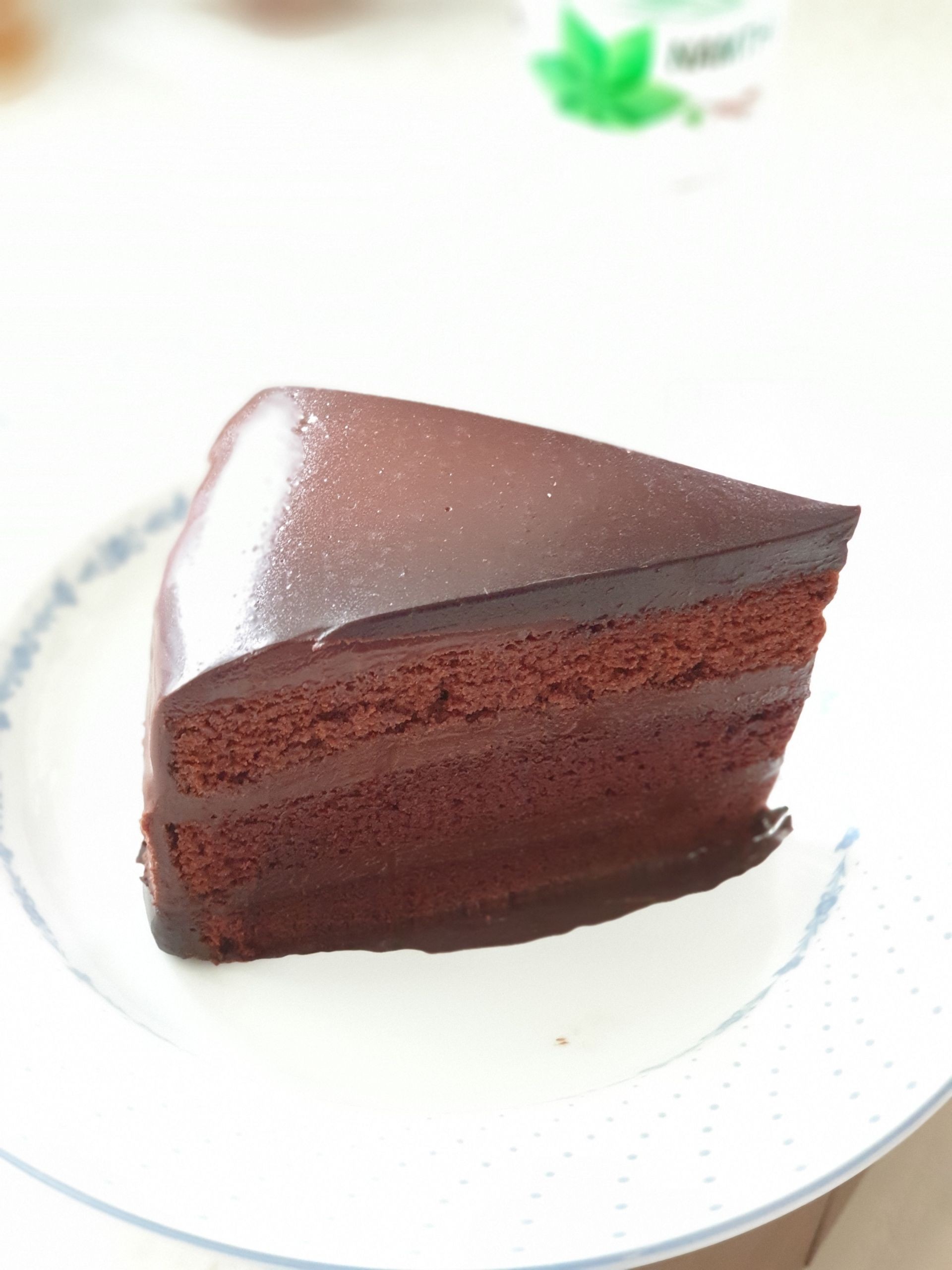 รีวิว B.duck Cafe By Shichi สาขา บางนา - เค้กช็อคโกแลตชิ้นหนา