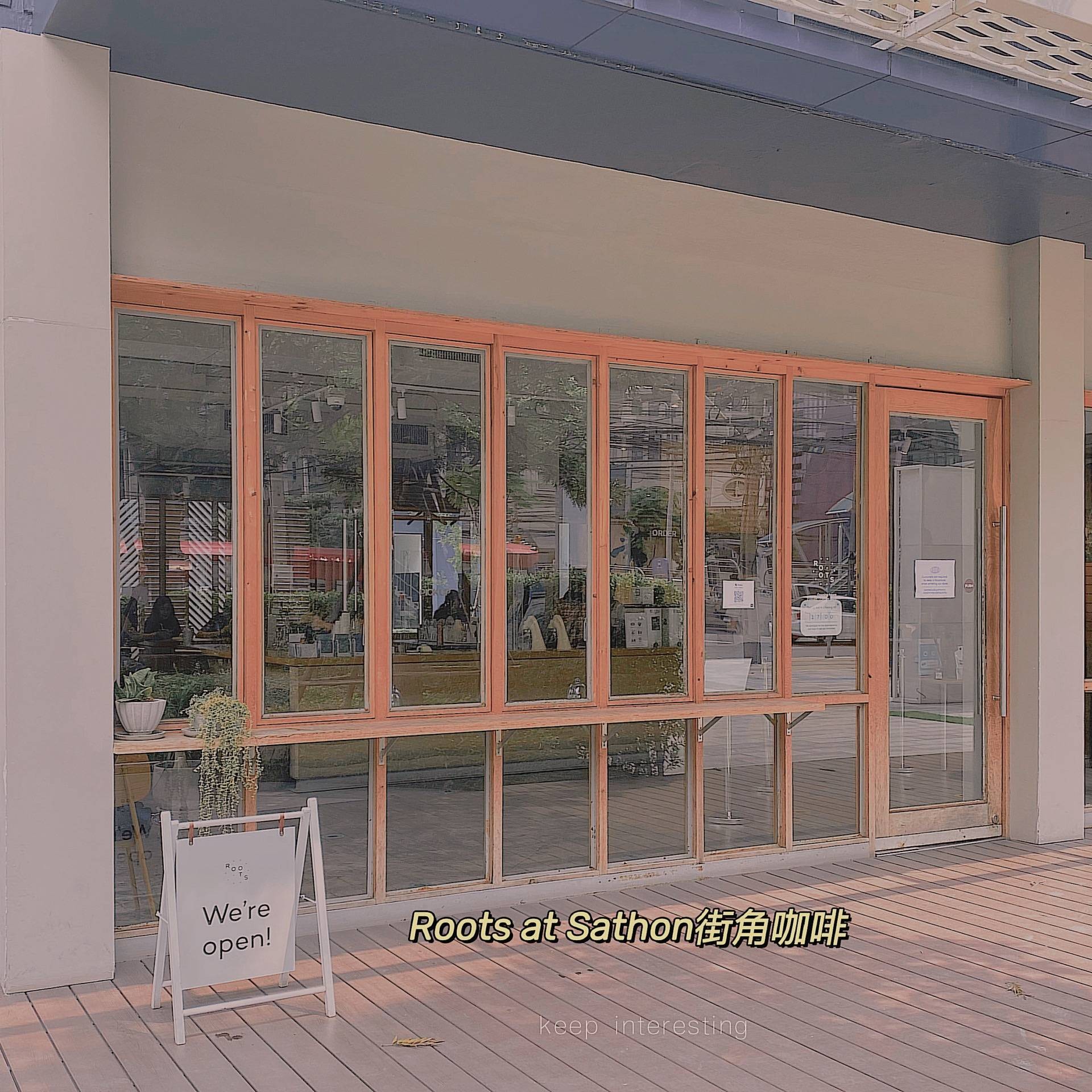 รีวิว Roots at Sathon Bhiraj Sathon - Roots at Sathon街角咖啡 - Wongnai