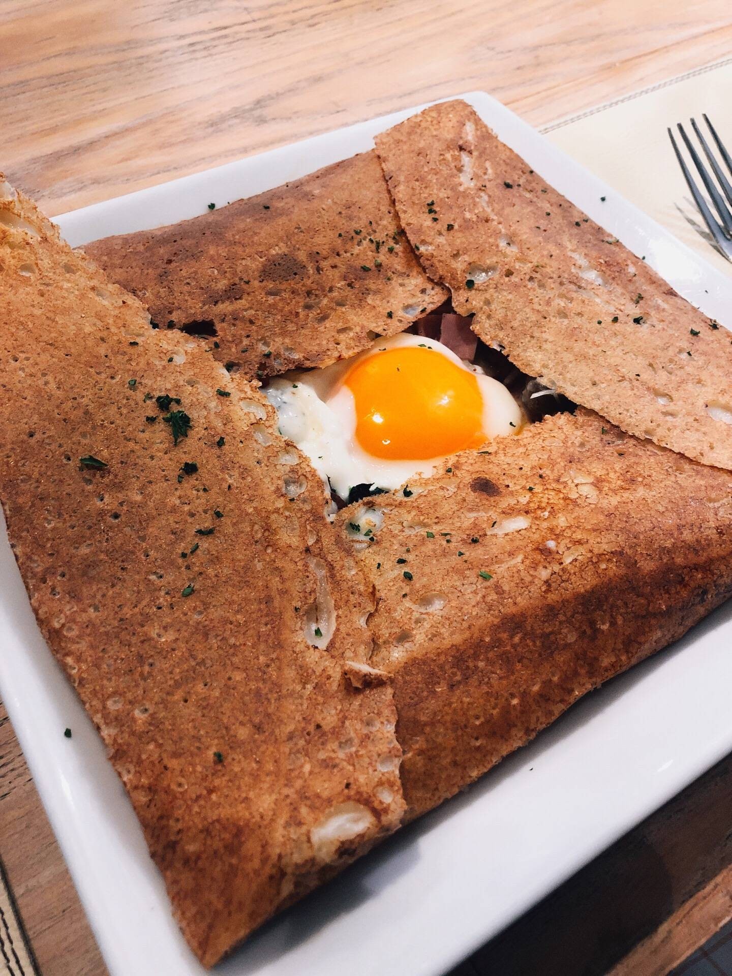 รีวิว Crepes & Co. หลังสวน - Delicious crepe, great recipe