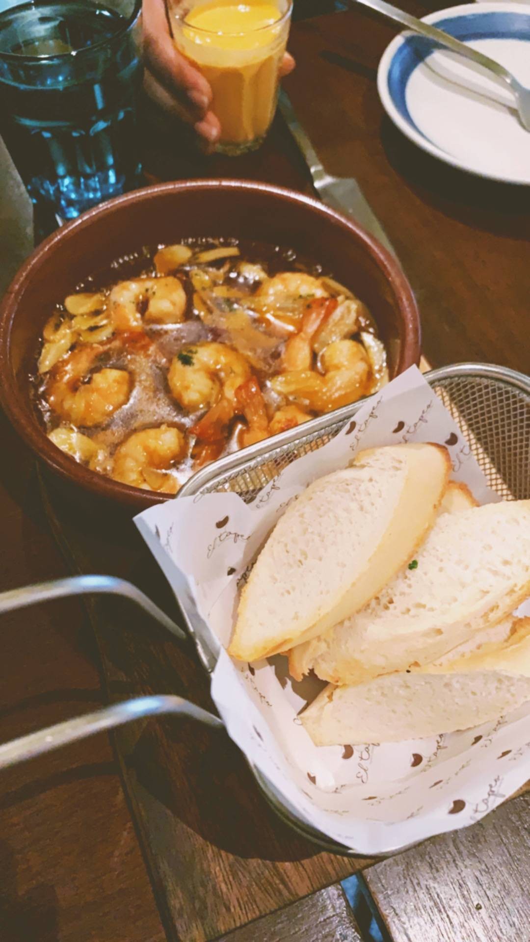 รีวิว El Tapeo - Spanish Eatery and Wine Bar ทองหล่อ - Spain in Thonglor