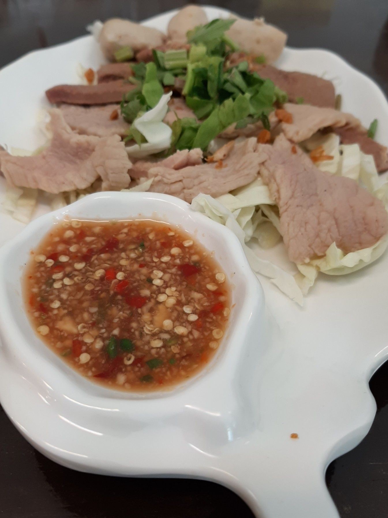 รีวิว ก๋วยเตี๋ยวใจกลาง - อาหารมาไวมาก รูปร่างดี กินอร่อยรส