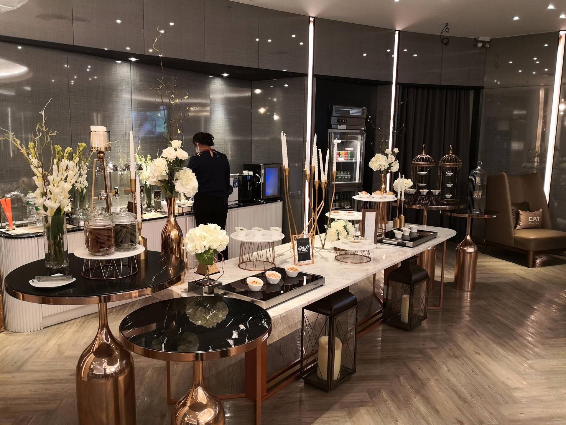 รีวิว First Class SF World Cinema centralwOrld - Lounge ก่อนดูหนังที่ ...