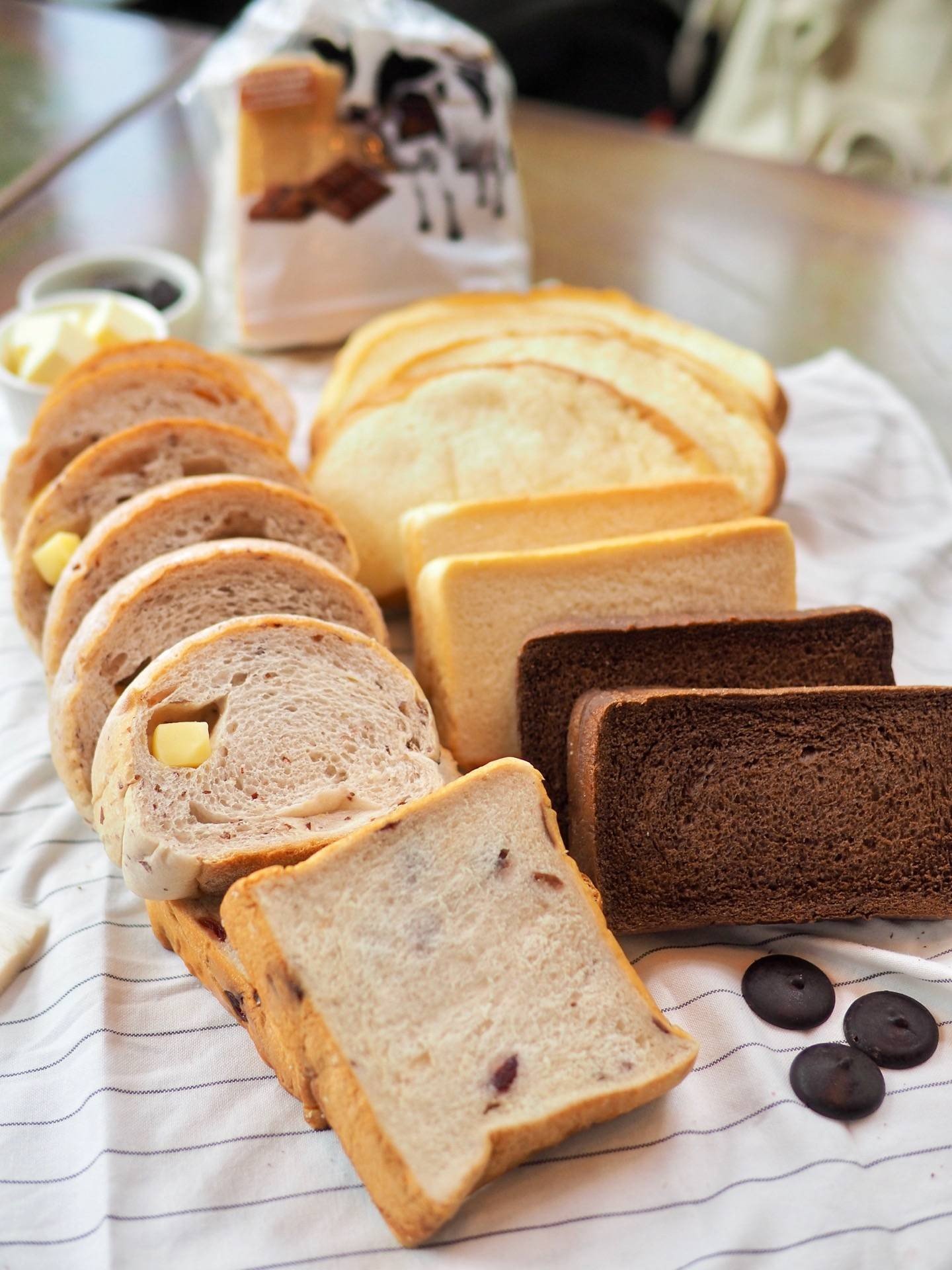 รีวิว MX Cakes & Bakery แฟชั่นไอซ์แลนด์ - ขนมปังหอมมากกก เนื้อนุ่มและ ...