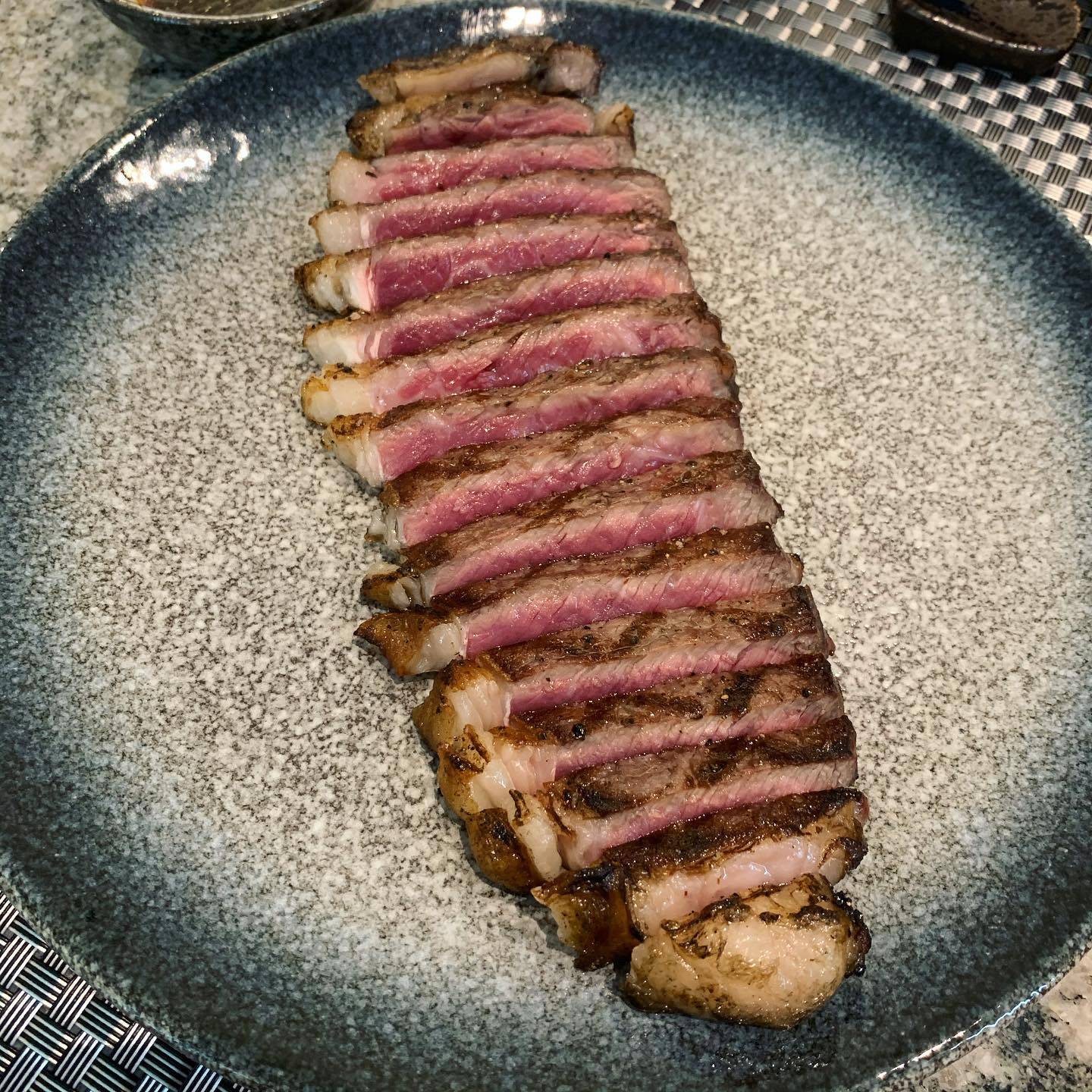 รีวิว CUT Raw & Grilled และ Chez Miline - Superb ! ดีต่อใจ