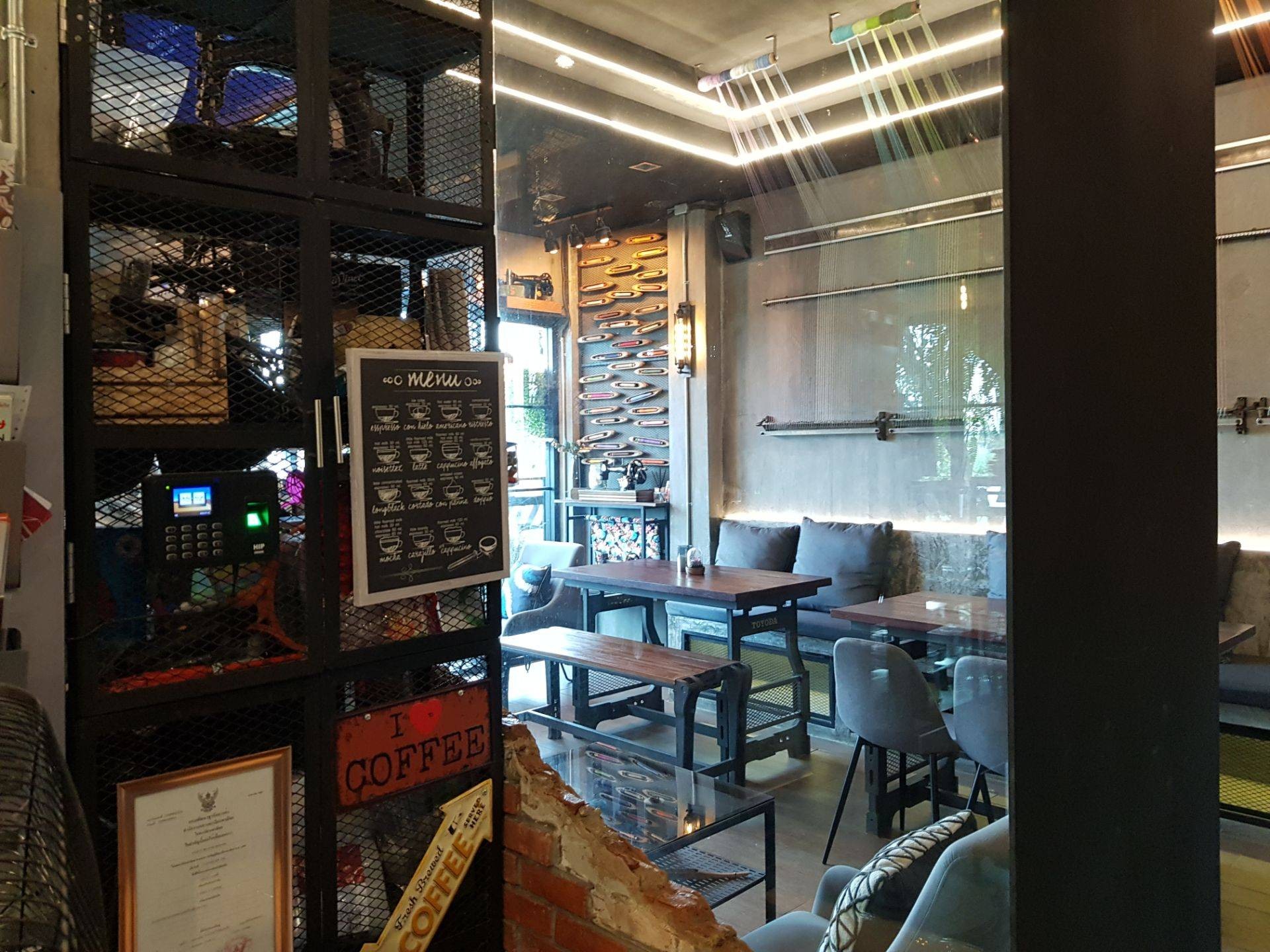 รูป Fabrica Coffee - Wongnai