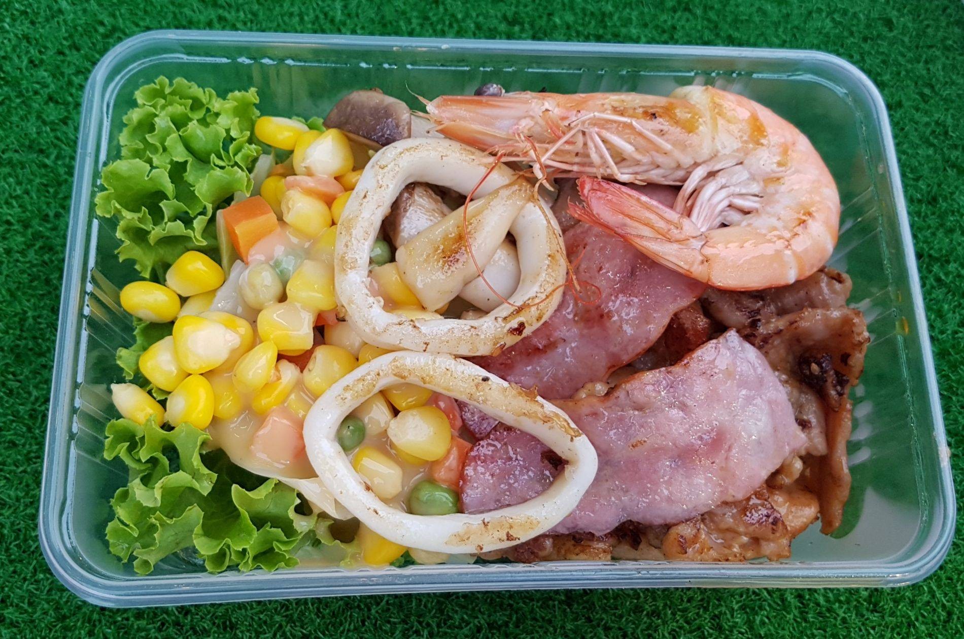 ร้าน มาม๊ะ ย่างให้ ตลาด food mark market | รีวิวร้านอาหาร