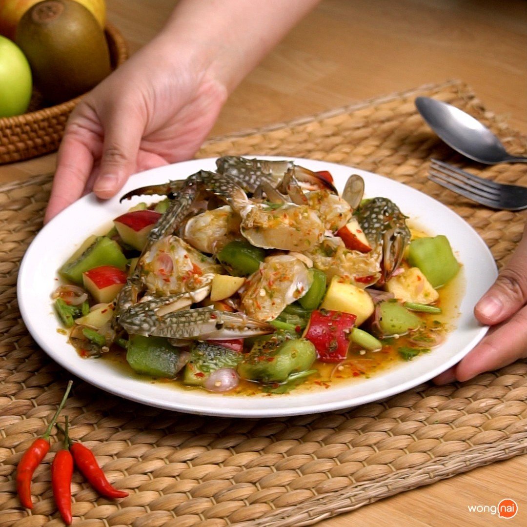 วิธีทำ “ยำปูม้าแอปเปิลกีวี” เมนูยำรสแซ่บถึงทรวง พ่วงประโยชน์จากผลไม้!