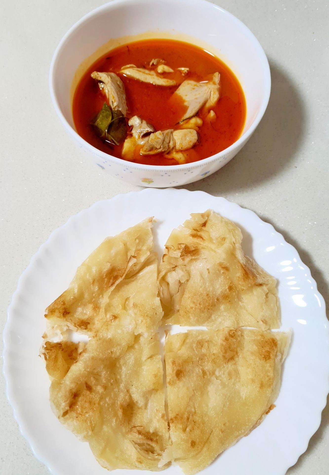 โรตีพะแนงไก่ ร้าน Mama made Roti by Kahava Cafe ปั๊มบางจาก เย็นอากาศ