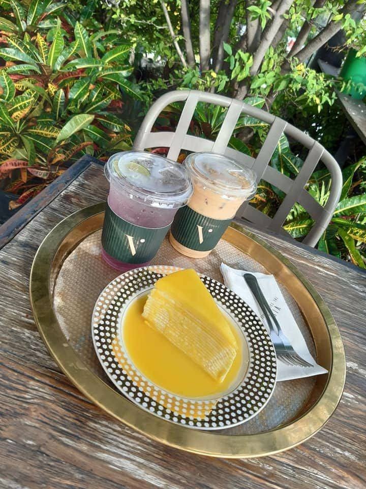 รีวิว Vivi The Coffee Place - บรรยากาศร้านดี ราคาไม่แพงมาก