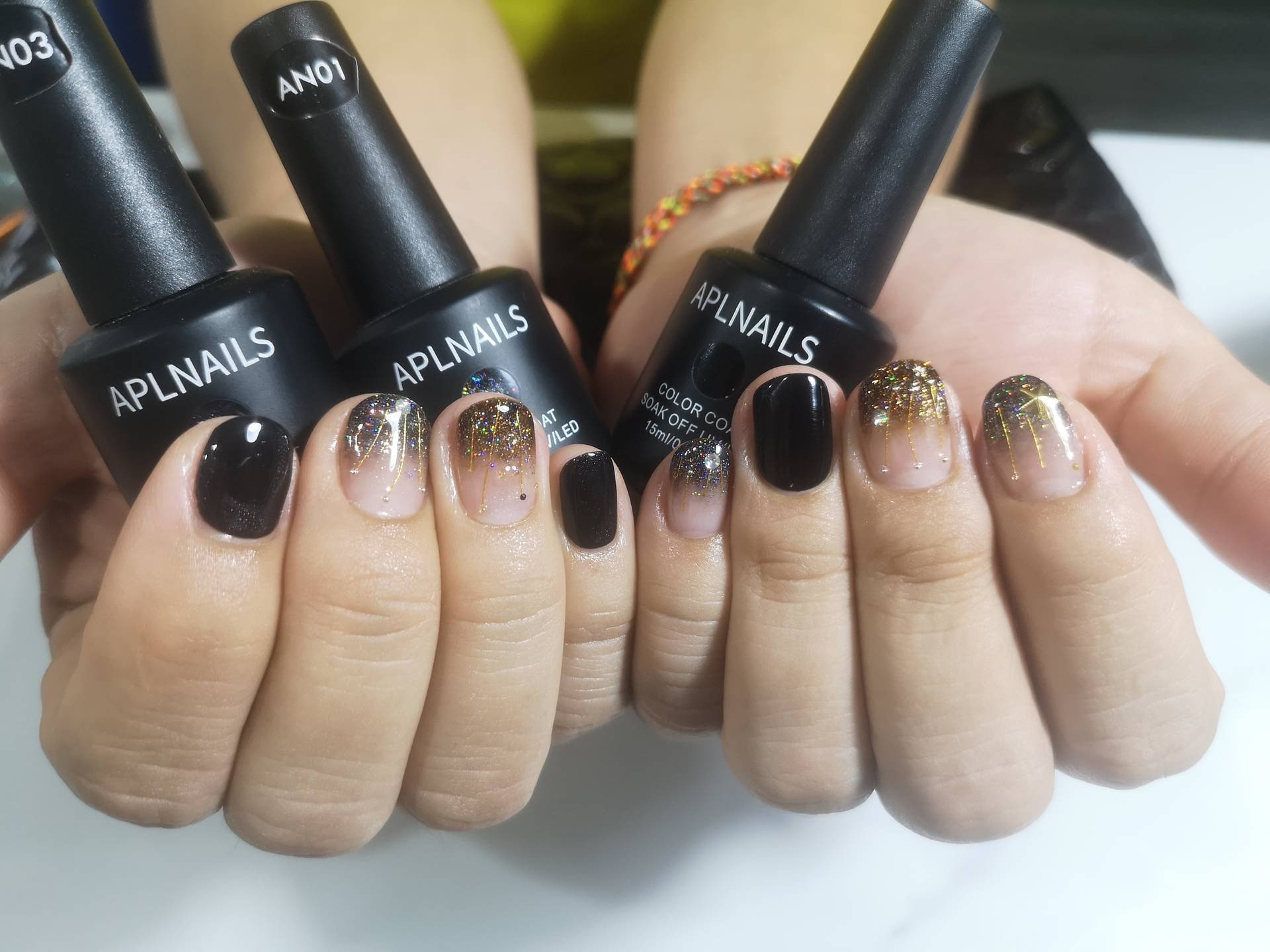 ทาสีเจล • ลายนี้390 เราว่าถูกมาก เพราะงานดี ร้าน ร้านทำเล็บ Apl Nails ...
