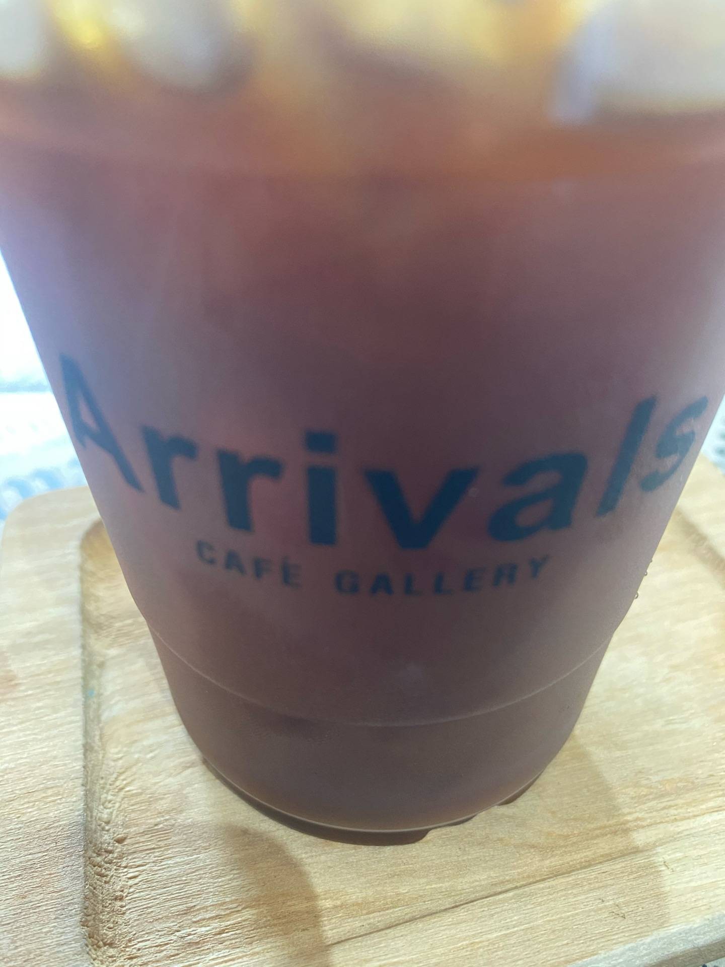 รีวิว Arrivals Cafe Gallery สุวินทวงศ์ - ร้านเล็กๆ ริมถนนสุวินทวงศ์ ...