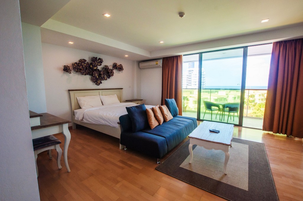 ดีลส่วนลดพิเศษ Rocco Huahin Beach Seaview ดีลที่พัก ห้องแบบ Studio Seaview จำนวน 1 คืน (ไม่รวม ...