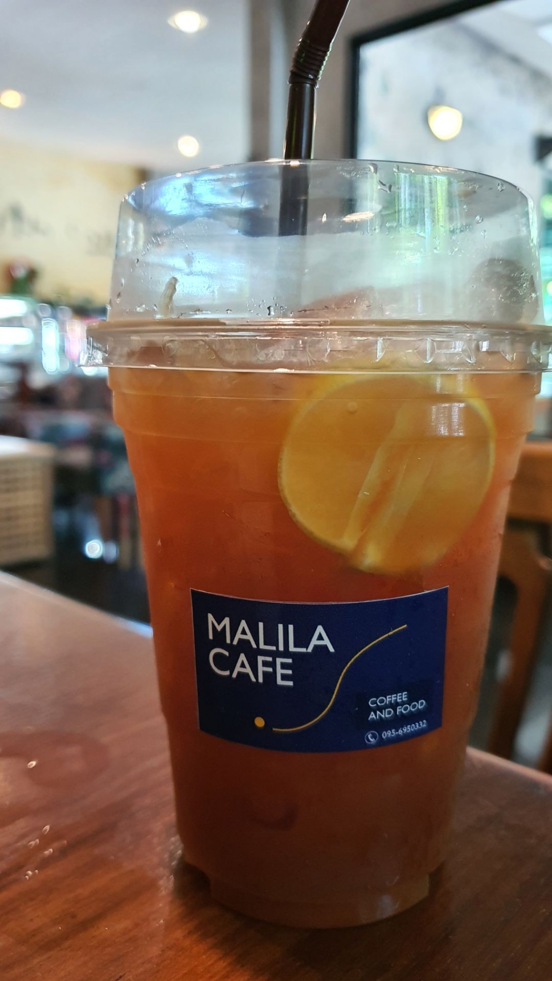 รีวิว Malila cafe - ร้านกาแฟที่มีขายเครื่องดื่มและอาหาร